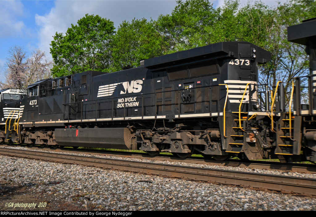 NS 4373